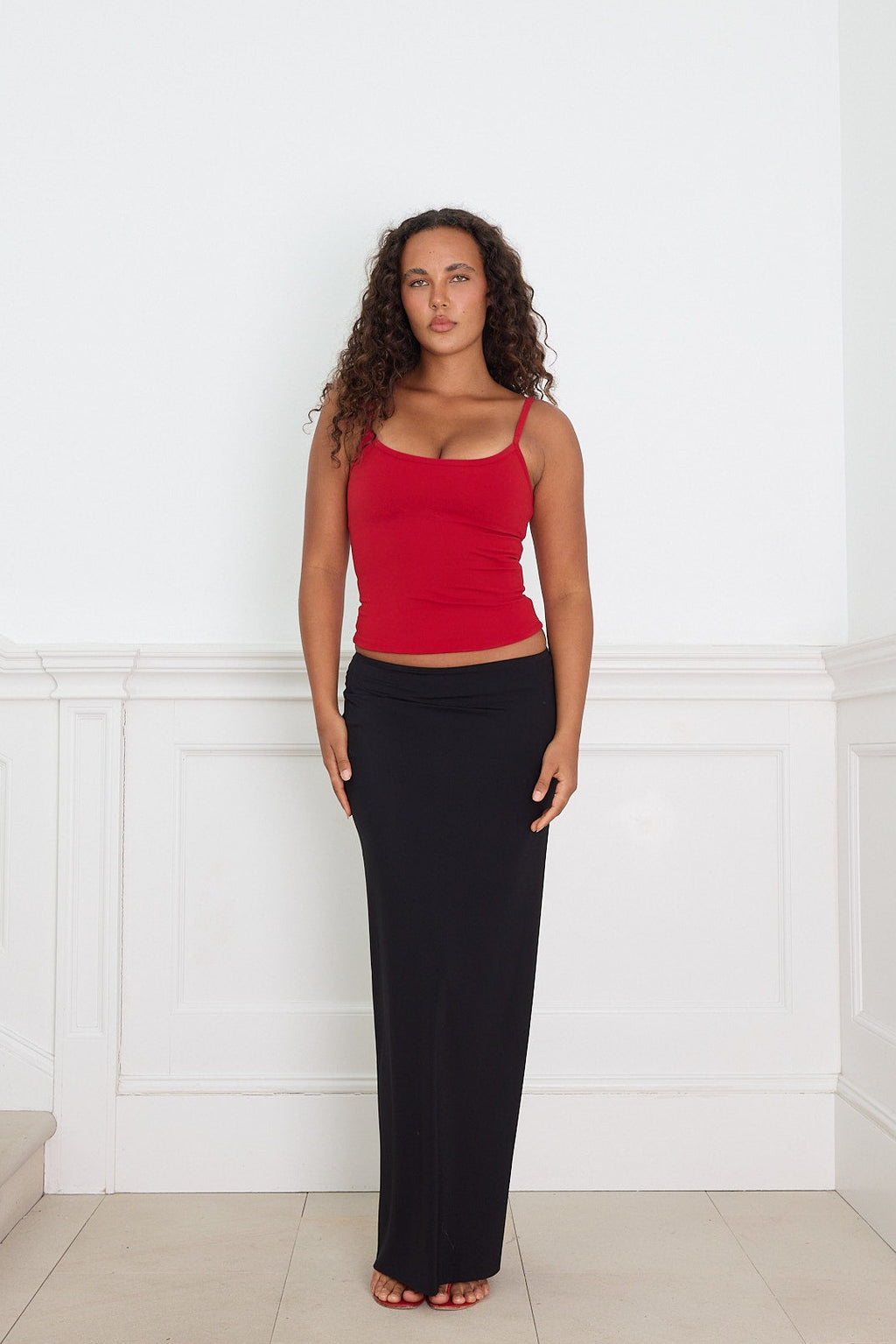 SCULPTED TANK red – Winchester Studios